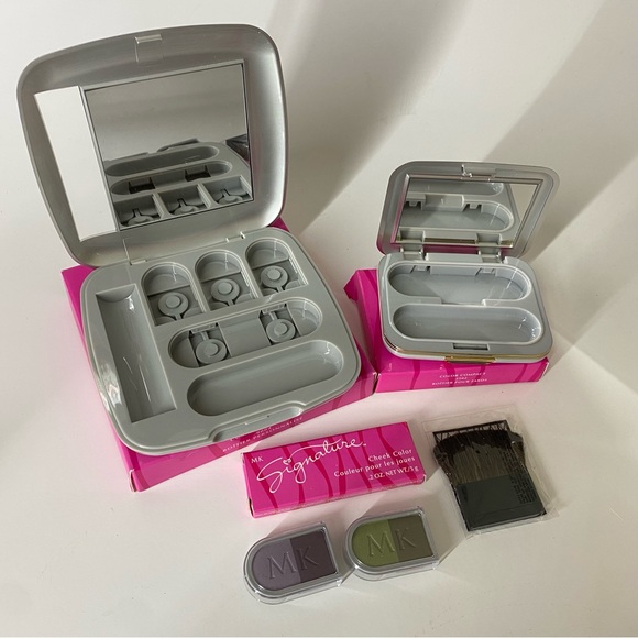 Mary Kay | Makeup | Mary Kay Color Compact With Eye And Cheek Color ...